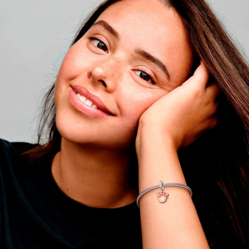 Charm Colgante Doble Silueta Minnie Mouse de Disney 782615C01 PANDORA ...